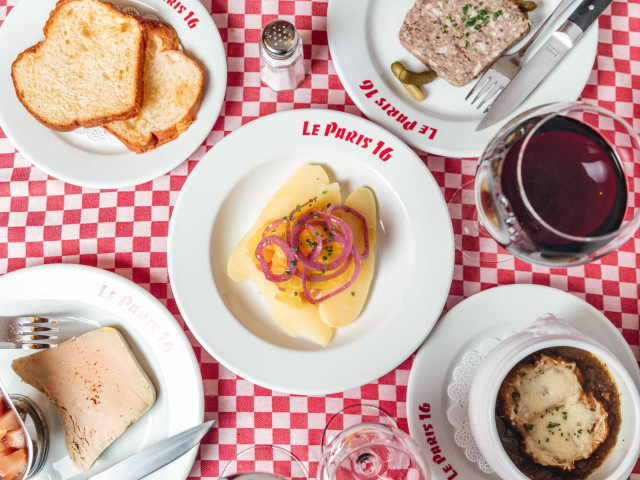 Cartes et menus / Paris / Le Paris 16