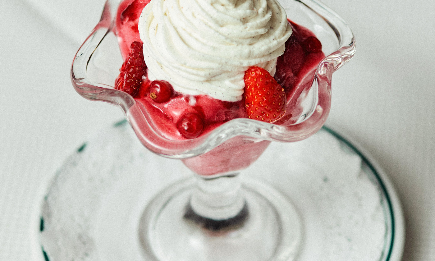 A propos / Paris / LE CORNICHON