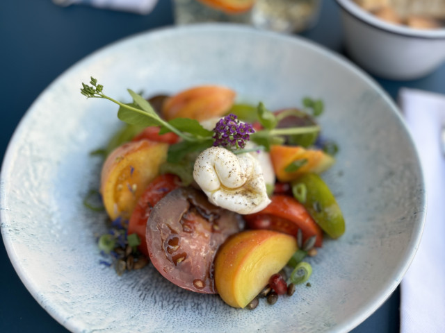 SOHO / Bistro / French cuisine / Terrace / Versailles